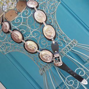 Accessories | Vintage Conch Belt Boho Western Silver Metal And Leather ...